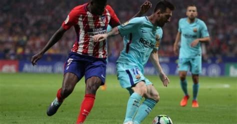 اتلتيكو مدريد يشعل صراع الصدارة بتعادله أمام برشلونة وكالة سوا الإخبارية