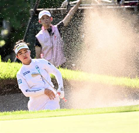 山下美夢有「攻めの気持ちを忘れずに」2位に4打差つけ独走態勢 今季4勝、通算10勝目に王手 国内女子ゴルフ写真ニュース 日刊スポーツ
