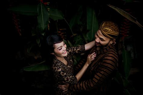 Javanese Theme Prewedding Pre Wedding Industrial Wedding Photography Javanese Theme Prewedding Pre Wedding Industrial Wedding Photography