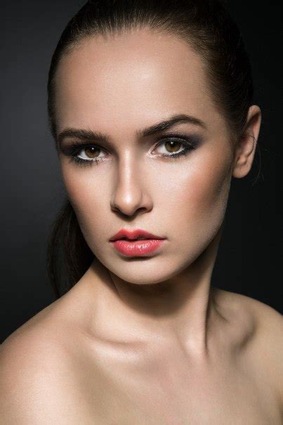 Angelina M Quest Artists And Models
