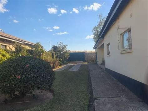 Phi Medium Cost Bedroom House Wall Fence Real Estate Zambia ZambianHome