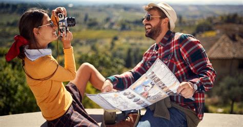3 Ways Couples Can Maximize Credit Card Rewards Financebuzz