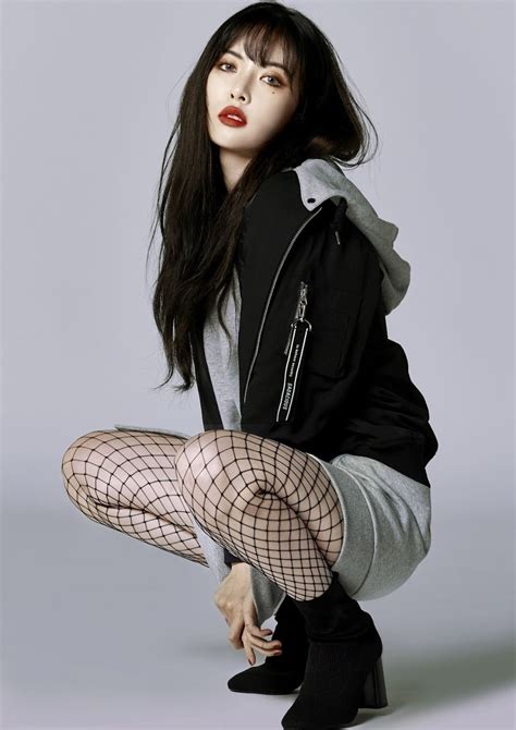 Hyuna Once Went Out Topless During A Los Angeles Vacationand There Are Photos To Prove It