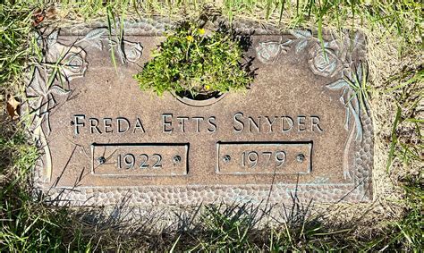 Freda M Gibbs Snyder 1922 1979 Find A Grave Memorial