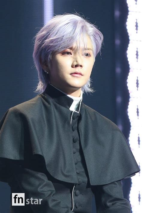 포토 뉴이스트w 렌 ‘오늘도 열일하는 미모 헉스