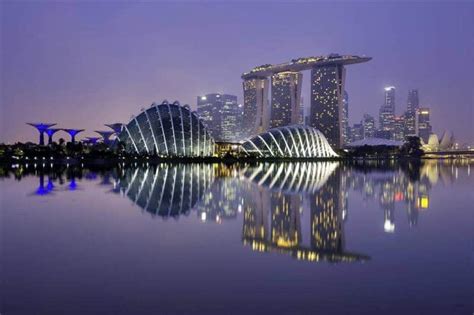 Singapur historia ubicación capital clima turismo playas bandera