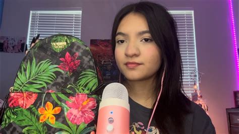 Asmr Whats In My Bag Vlogmas Day 15 Youtube