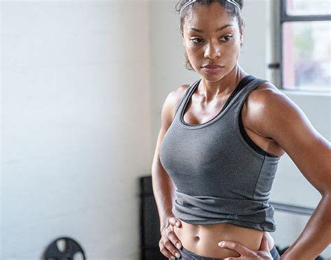 Butt Kicks How To Do This Exercise Benefits And Muscles Worked