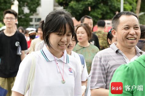 直击2023年海南高考第二天 考生轻松走出考场图片频道海南新闻中心海南在线海南一家
