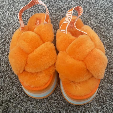 Womens Ugg Strap Sandalslippers Size 9 Polly Depop