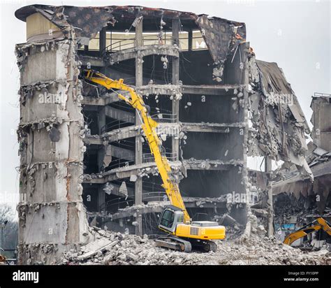 Demolition Of Old Industrial Building Stock Photo Alamy