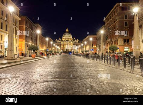 Basilica Di San Pietro In Vaticano Banque De Photographies Et Dimages