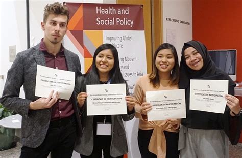 Mahasiswi UII Raih Prestasi Di Harvard Universitas Islam Indonesia