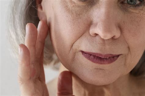 Verdades Y Mitos Sobre El Envejecimiento De La Piel Le Mag Uriage