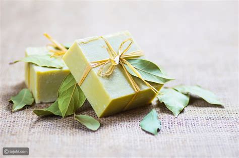 صابون الغار للشعر تاجكِ