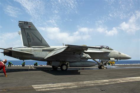 Boeing wins contract to supply 17 more F/A-18E/F fighters to the US ...