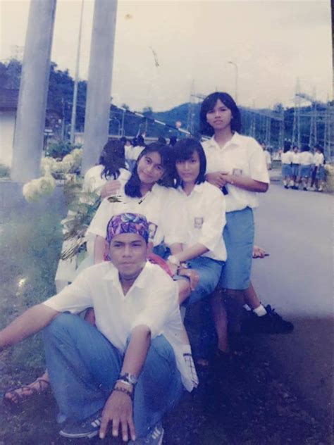 Exclusive Ngintip Anak Sekolah Pipis