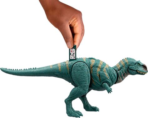 Mattel Jurassic World Wild Roar Majungasaurus Dinosaur Figure With