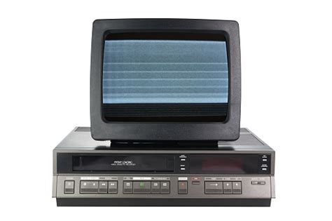 1980년대 1990년대 2000년대 흰색 배경에서 고립된 오래된 Vcr의 화면에 소음과 간섭이 있는 오래된 블랙 빈티지 Tv