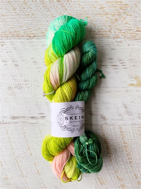 Bermuda Street Feet Club Skein