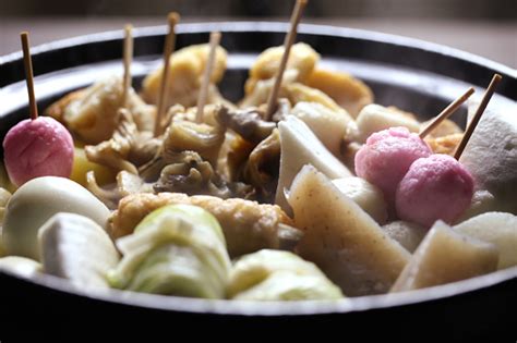 今日のことわざ所変われば品変わるの意味由来類義語対義語使い方英語表現をエピソード付きで解説