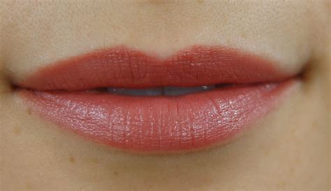 AliciaD Review Revlon Super Lustrous Lipstick In Rose Velvet