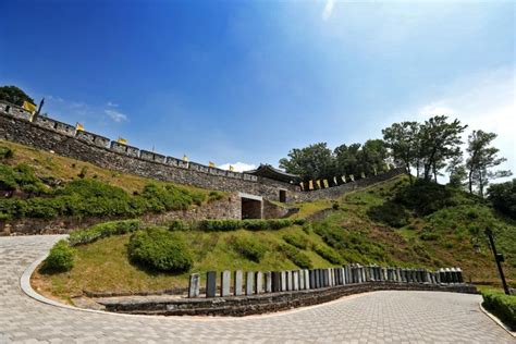 聯合國教科文組織世界遺產公州光彩奪目的城市一日遊麻谷寺公州公山城武寧王陵 韓國 KKday