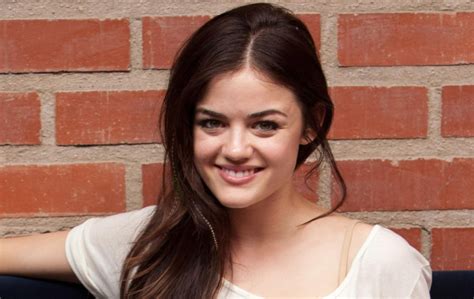 Lucy Hale Lucy Hale P Wallpaper Hdwallpaper Desktop Lucy Liu Lucy Hale Gru And