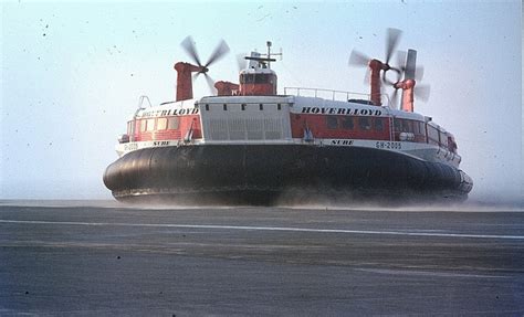 Hovercraft Fast Ferry At Calais In 1976 Hoverlloyd Hovercraft No Gh