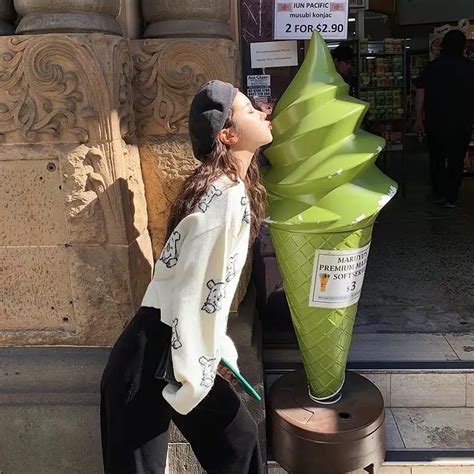 Трикотажный женский свитер осень корейский стиль кавайный с рисунком Винни Пуха пуловер