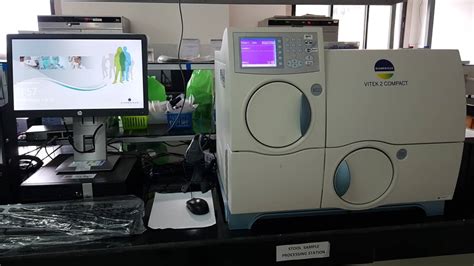 Vitek® Compact Pioneering Diagnostics 51 Off