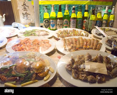 Seafood Restaurant Cheung Chau Island At Night Hong Kong China Stock