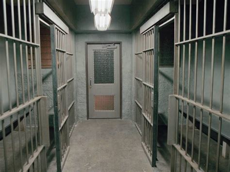 Court Denies Bail To Experian Data Thief Says He Stayed Away Due To