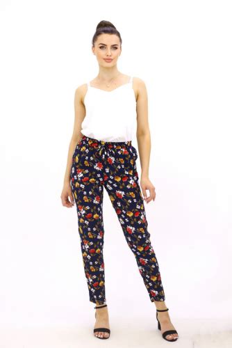 Женские брюки (летние, свободные, из штапеля). Max Fashion