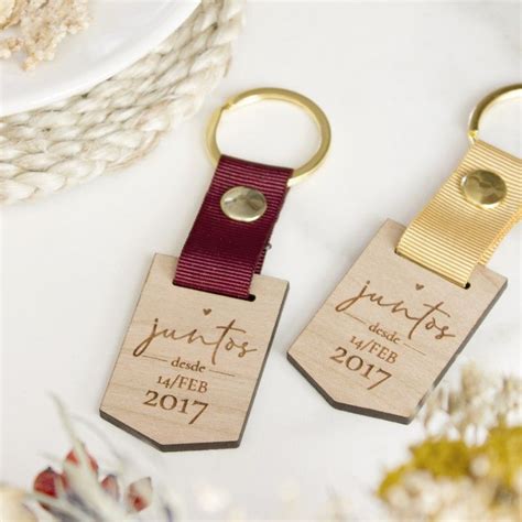 Pack 2 Llaveros Personalizados Madera Pareja This Is Kool