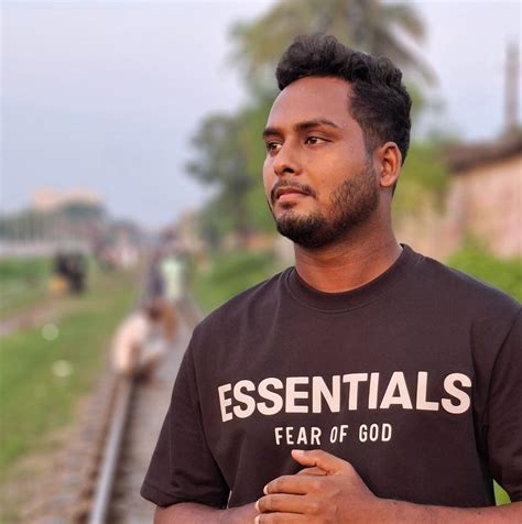 Abdullah Al Imran থাক না কিছু অনুভূতি আবেগ ছুঁয়ে যাবার ফেলে আসা