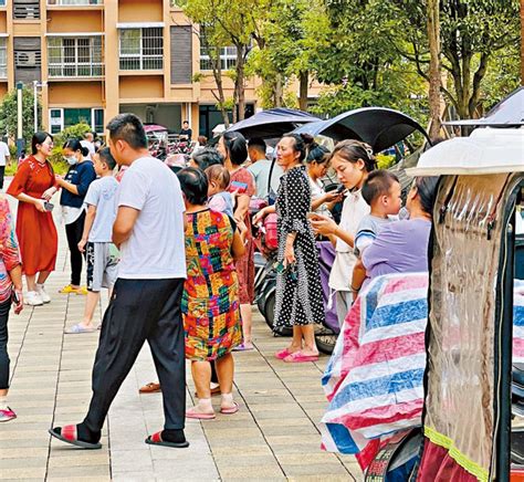 四川瀘定68級地震 最少30死 重慶西安震感強烈 Am730