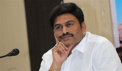 Raghu Rama Krishna Raju Effect To Jagan