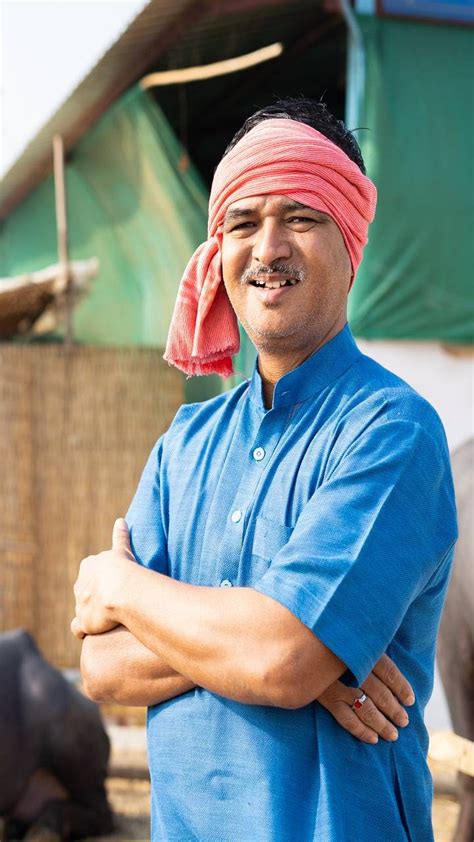 श्रमिकों को सालाना 36 हजार रुपये दे रही सरकार