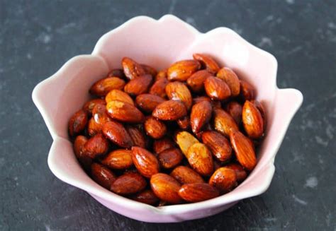 Spicy Roasted Almonds Its Not Complicated Recipes