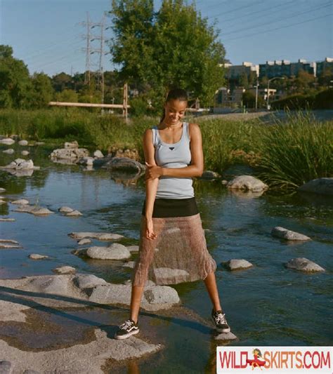 Ella Balinska Ellabalinska Nude Instagram Leaked Photo 38