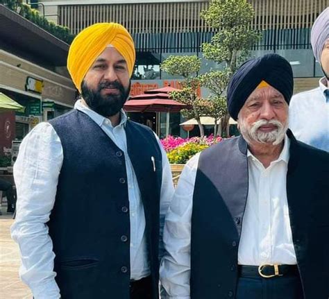 ਭਾਈ ਅੰਮ੍ਰਿਤਪਾਲ ਸਿੰਘ ਦੀ ਮਾਤਾ ਬਲਵਿੰਦਰ ਕੌਰ ਦੀ ਗ੍ਰਿਫਤਾਰੀ ਦੀ ਸ਼੍ਰੋਮਣੀ ਅਕਾਲੀ