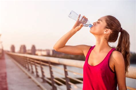 This Is Why You Should NEVER Refill Your Plastic Water Bottle Daily Star