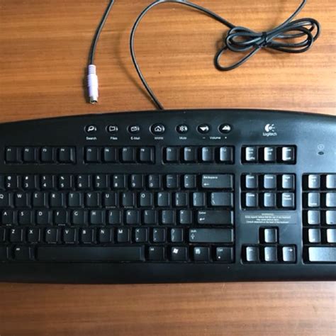 Logitech Ps2 Keyboard Computers And Tech Parts And Accessories Computer