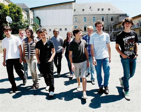 Le lycée s ouvre au monde de l aéronautique