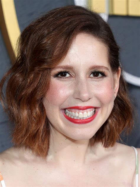 Vanessa Bayer Actress Comedian
