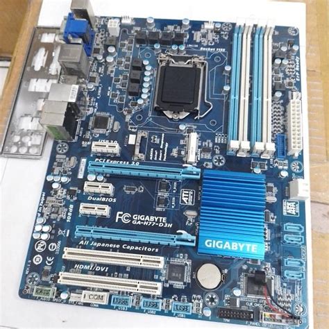 Jual Motherboard Merek Gigabyte H77 D3H Lga 1155 Ddr3 Atx Shopee Indonesia