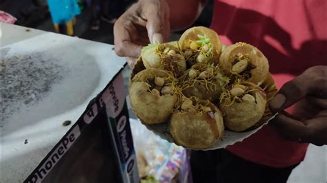 ফুচকা পাড়ার ফুচকা কেন এত টেস্টি হয় কি কি মেশায় সেই ফুচকায় Youtube