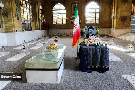 یادمانی برای ادای احترام به مقام شهید رئیسی در بهشت زهراس خبرگزاری آنا
