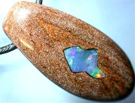 70 Cts Boulder Inlay Pendant { Bmi 14 }